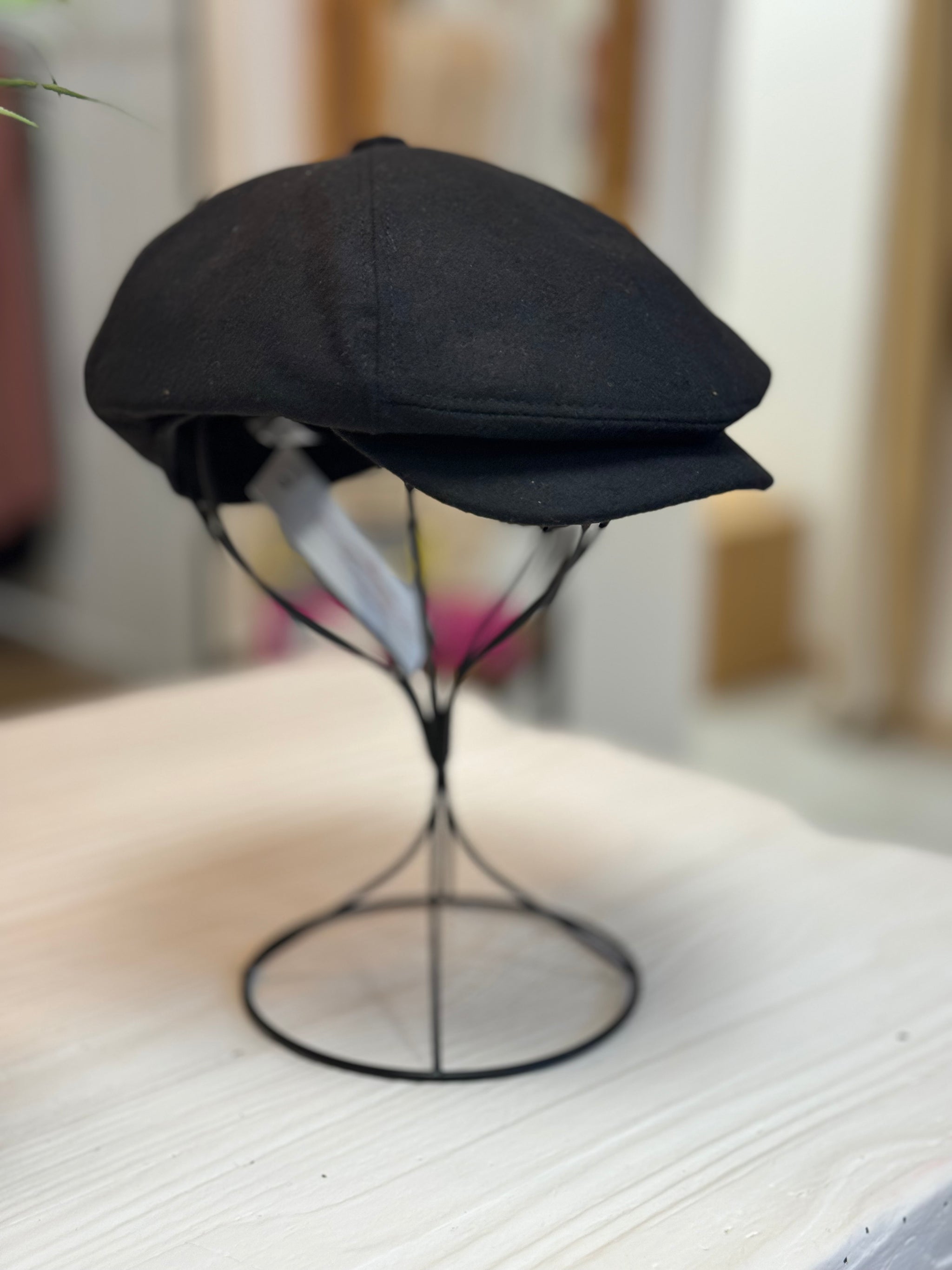 Poor Boy Cap – Hombakazi Vintage Cabin